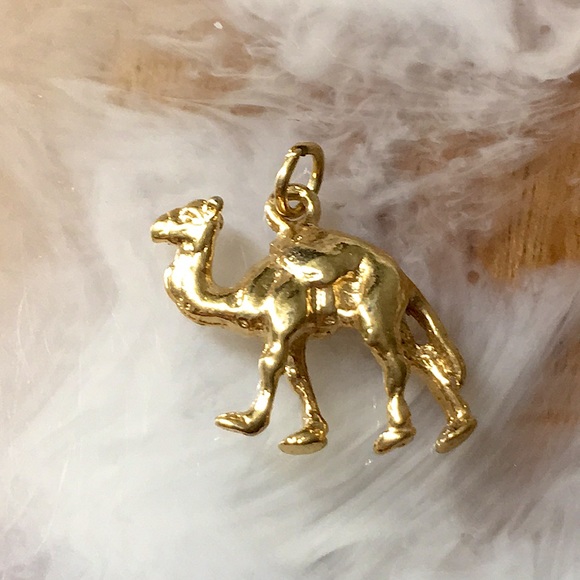 Vintage | Jewelry | Camel Gold Plated Pendant | Poshmark